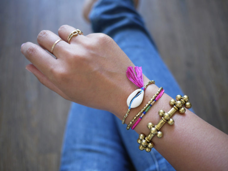 DIY Shell Bracelet – Honestly WTF