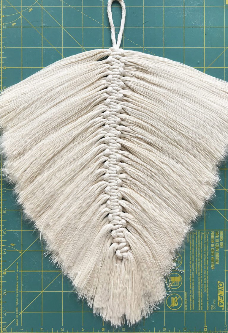 DIY Macrame Feathers – Honestly WTF