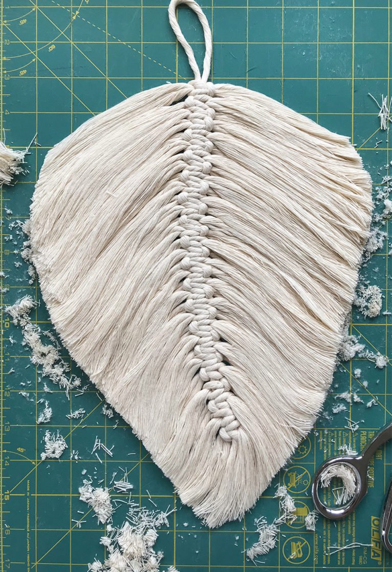 DIY Macrame Feathers - Honestly WTF