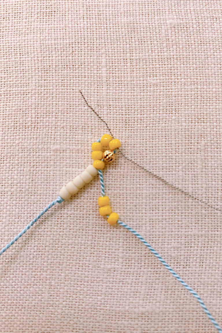 DIY Beaded Daisy Chain Bracelet – Honestly WTF