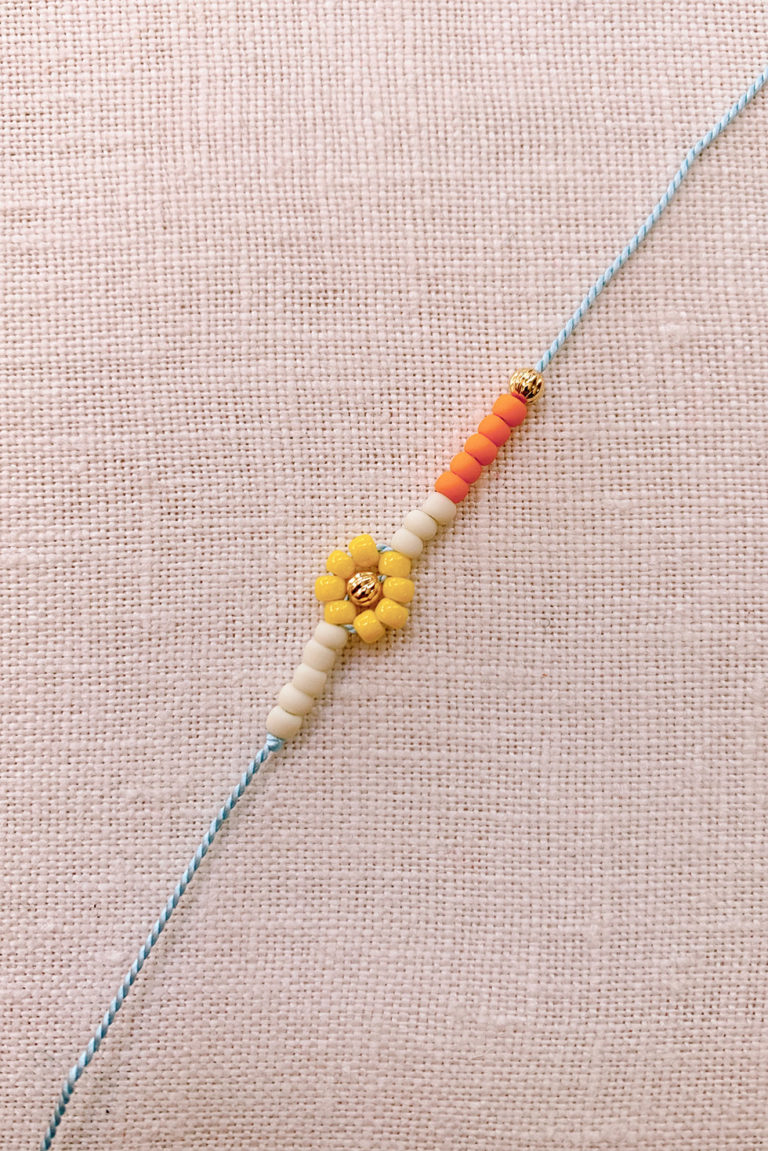 DIY Beaded Daisy Chain Bracelet – Honestly WTF