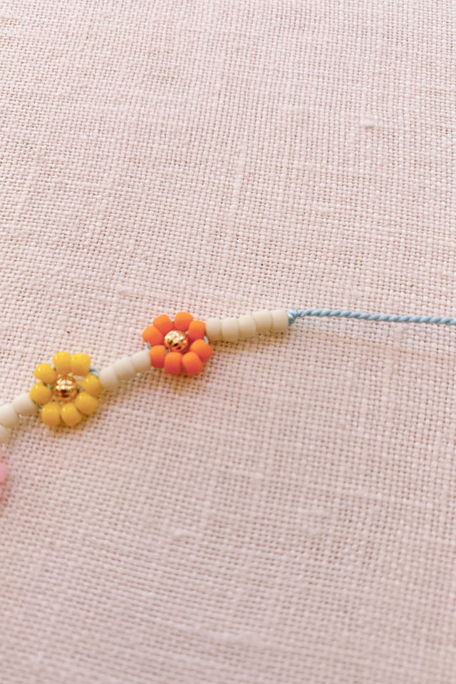 DIY Beaded Daisy Chain Bracelet – Honestly WTF