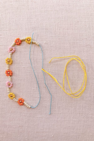 DIY Beaded Daisy Chain Bracelet – Honestly WTF
