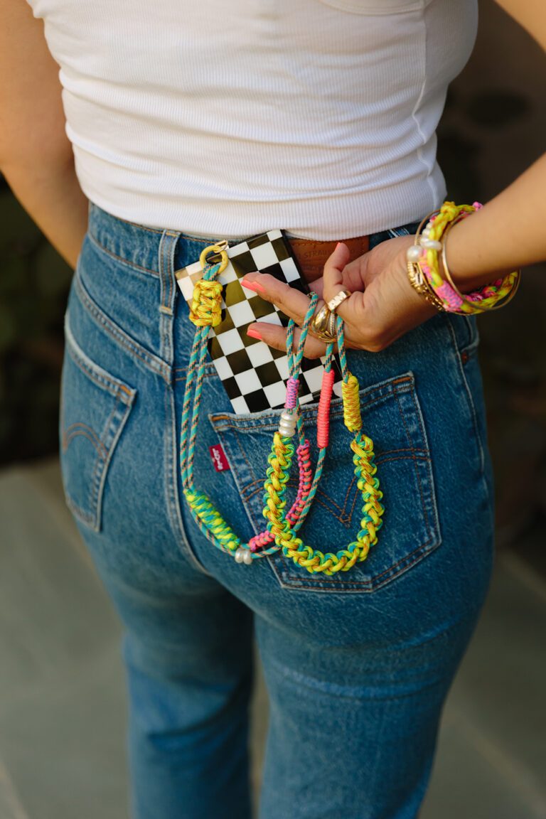 AGJ x HWTF: DIY Knotted Phone Lanyard – Honestly WTF